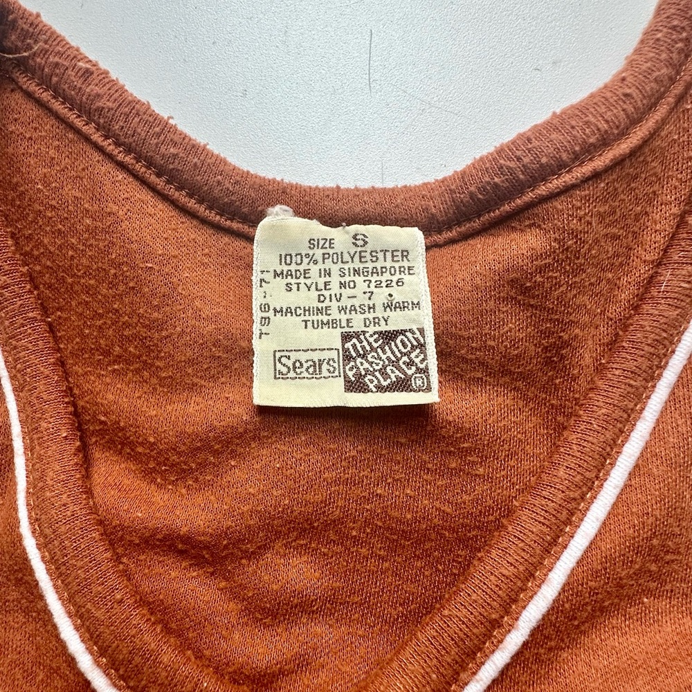 1970s Vintage Sears And The Fashion Place Womens Tee - Gem